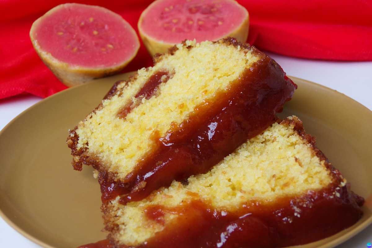 Bolo de goiabada com creme - Kidelícia Online